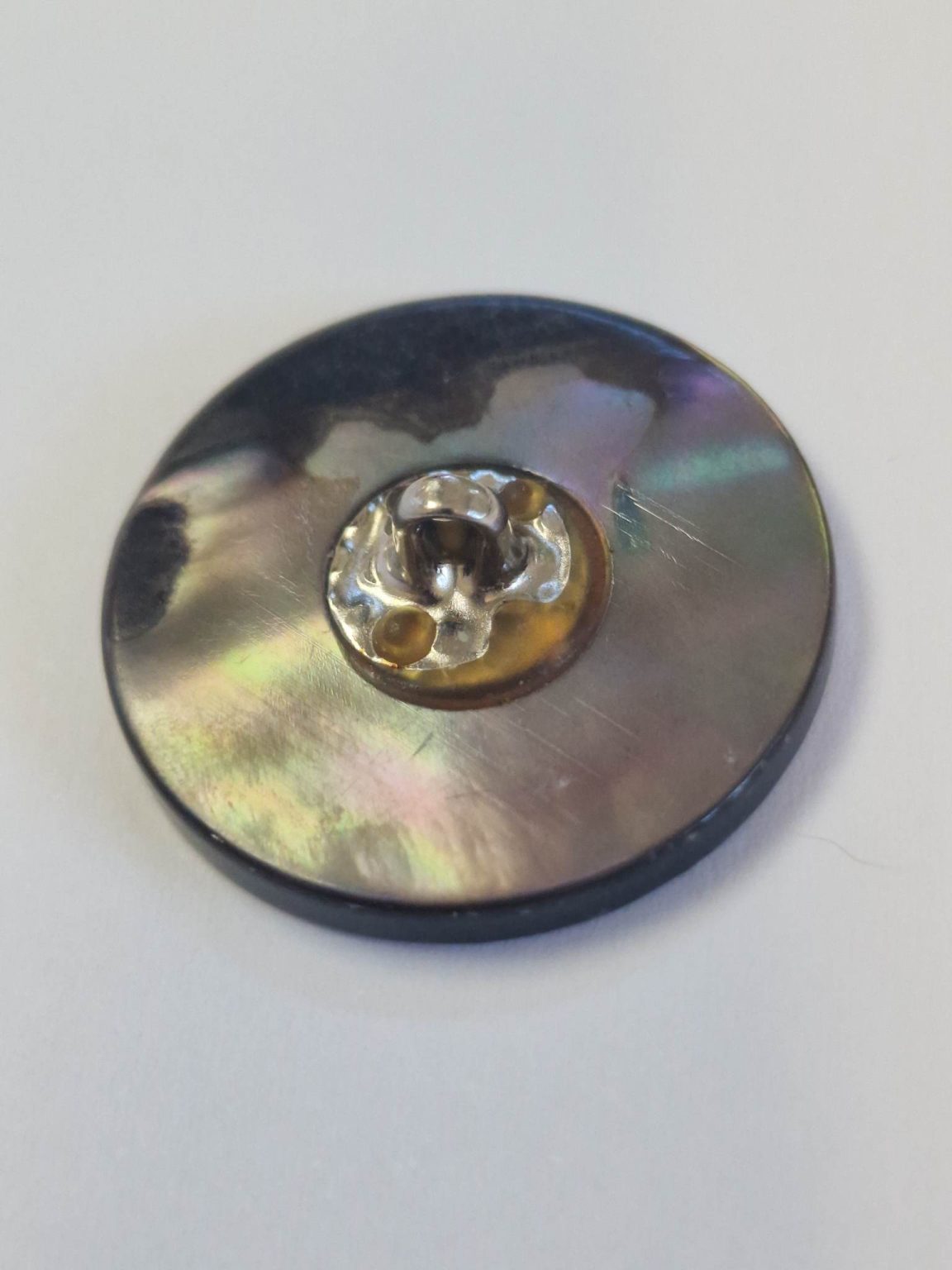 Grey Shank Tahiti Mother of Shell Button - The Button QUeen