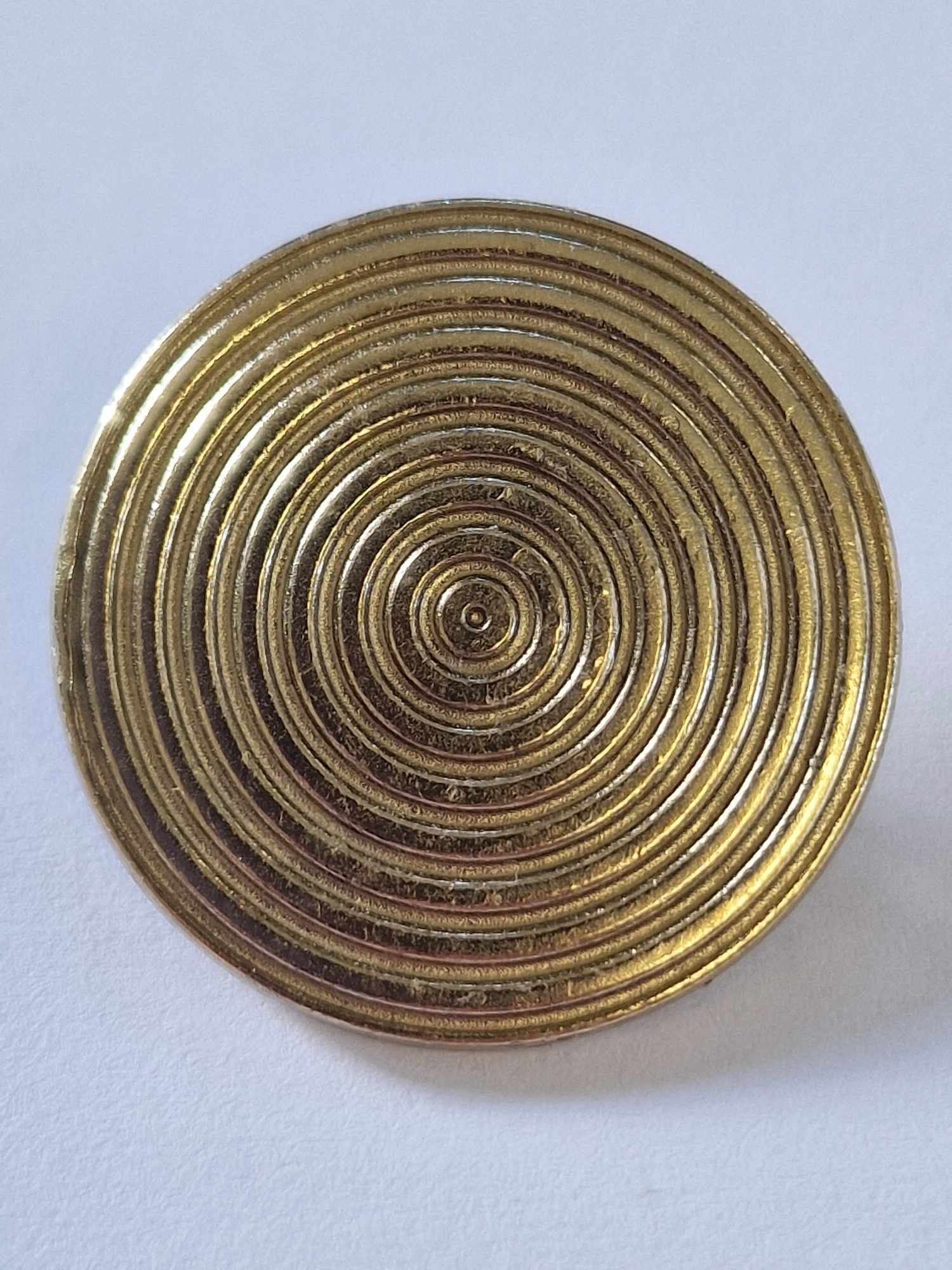 Gold Circle Design Shanked Metal Button - The Button Queen