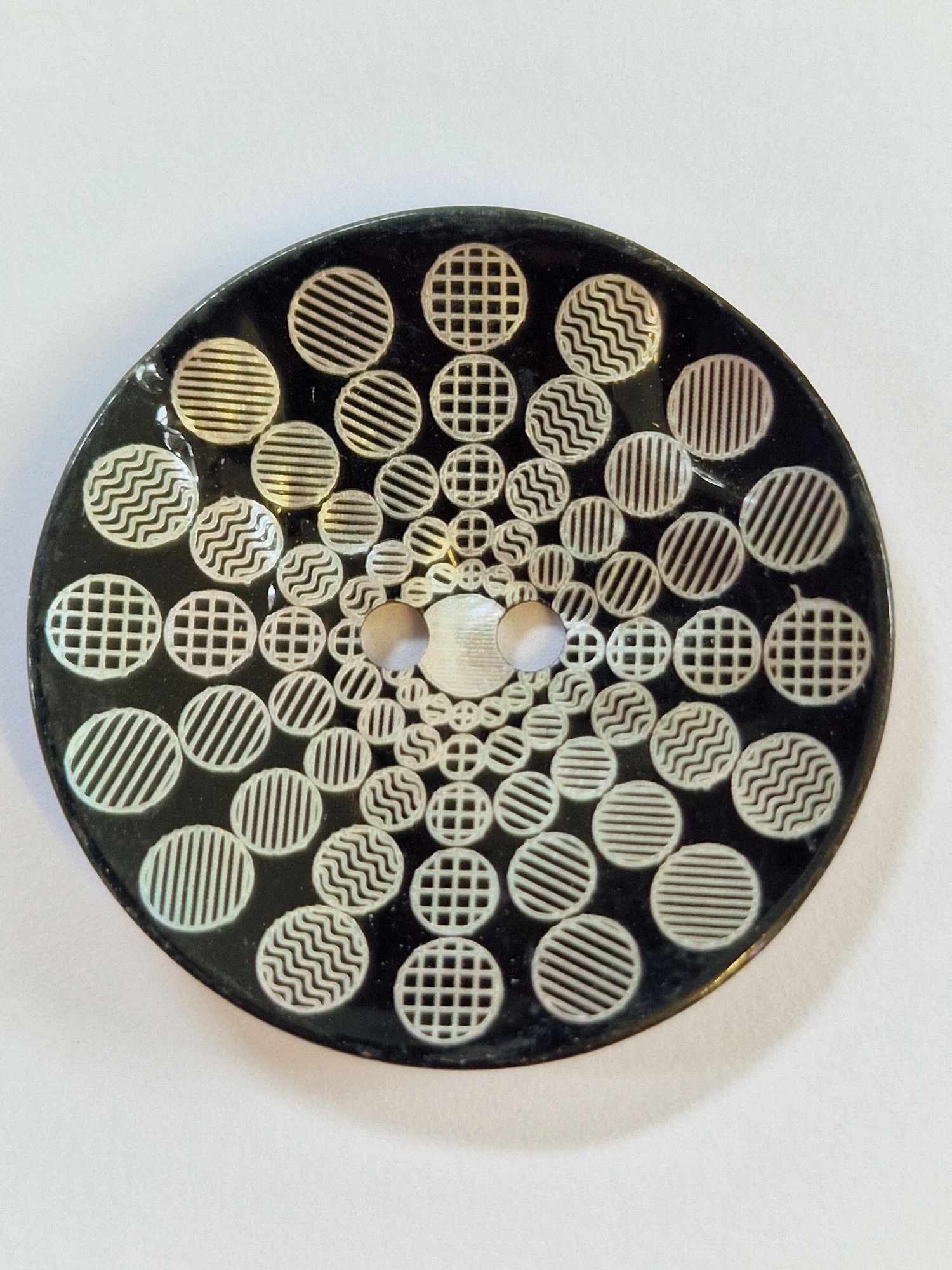 Black Dyed Akyoa Lasered Design Button - The Button Queen