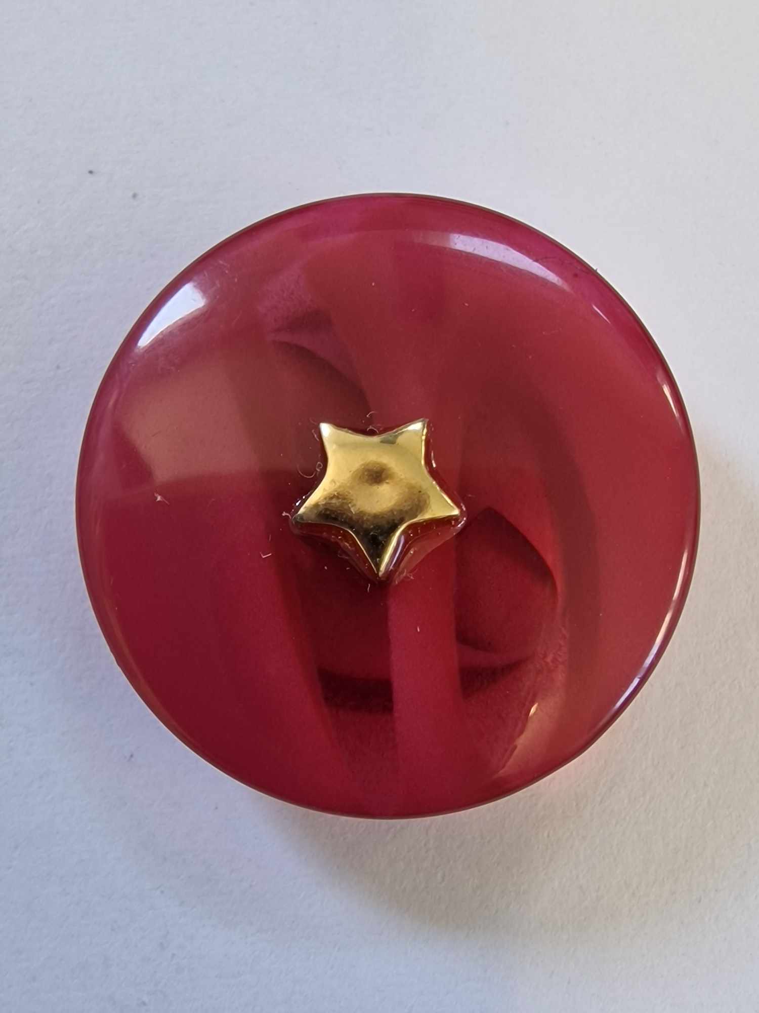 Pink Modern Plastic With Star Button - The Button Queen