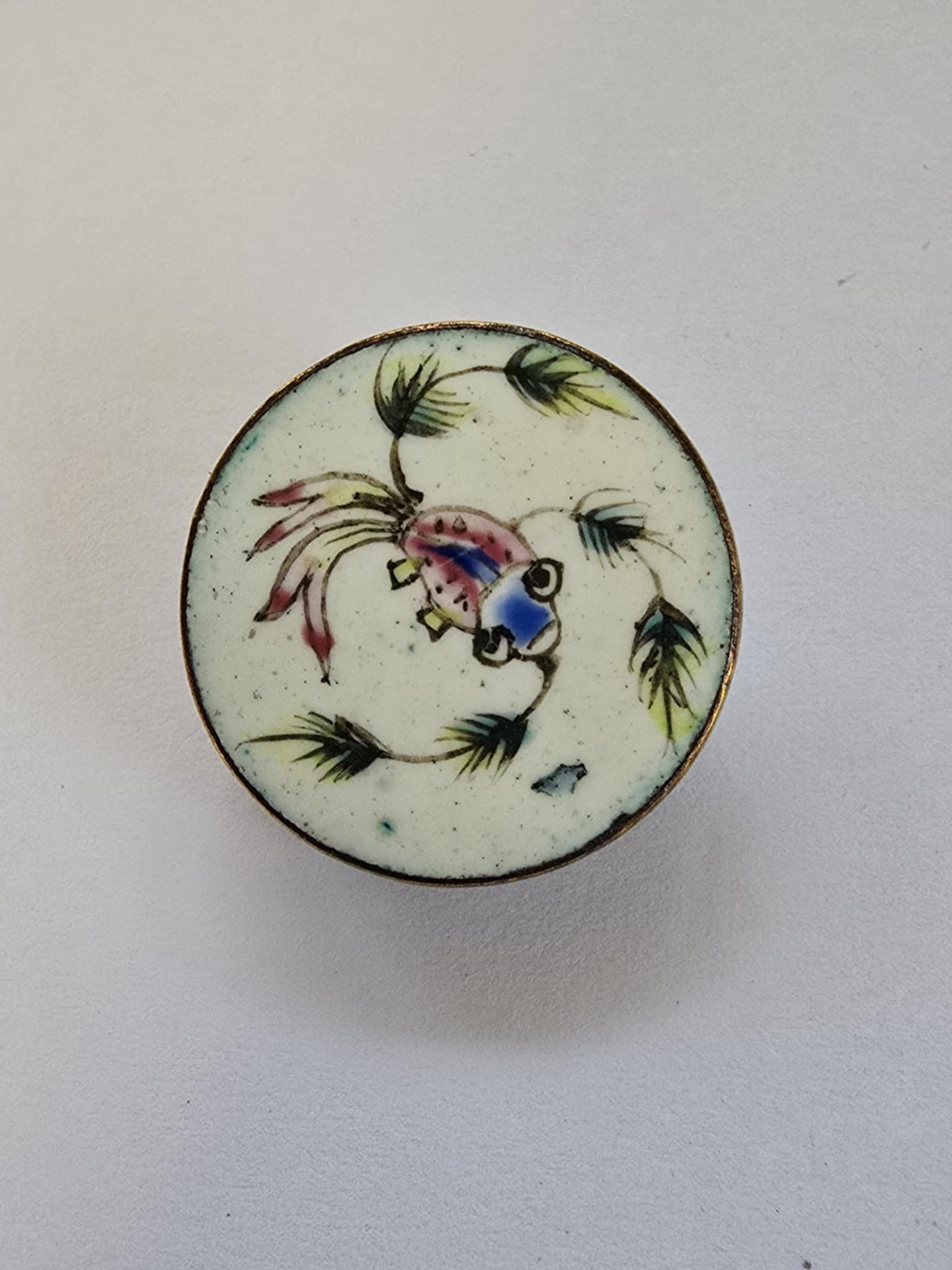Chinese Porcelain. Hand Painted Button